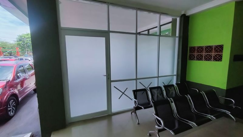 Sunblast, Stiker Kaca