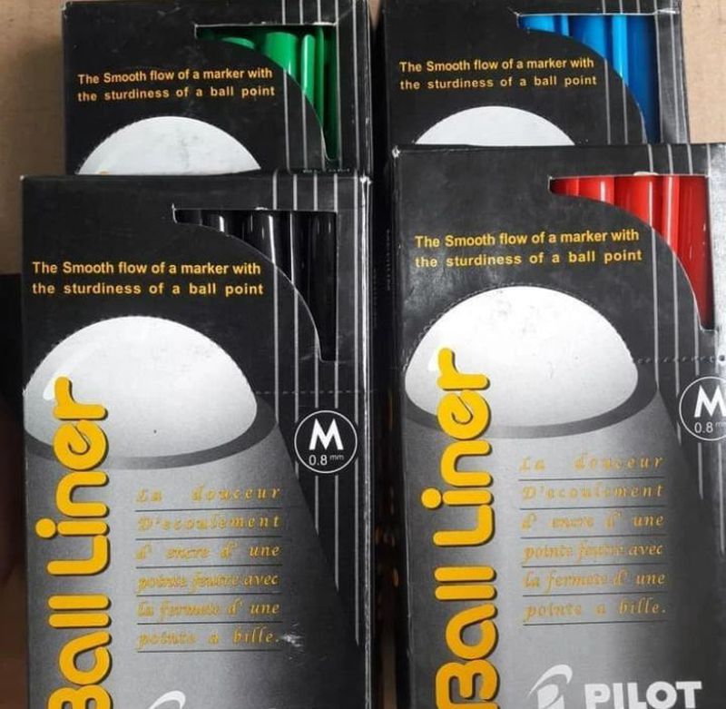 Ballpoint Pilot Balliner Hitam / Biru / Hijau /Merah 0,8 mm / Box 12 ...