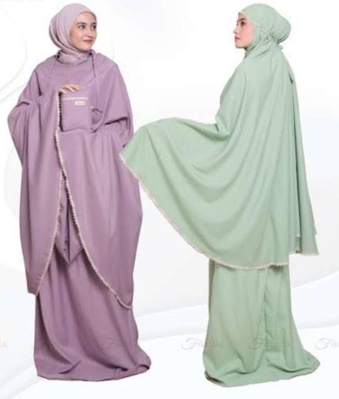 Mukena (Pakaian Khusus Sholat)