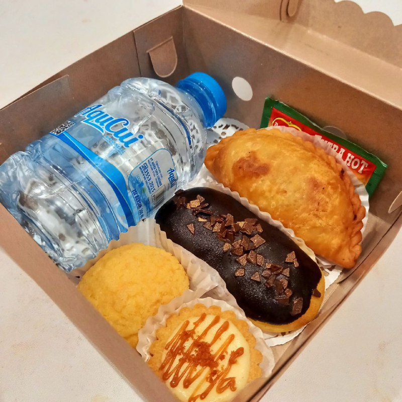 Medium Snack Box