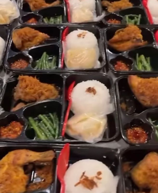 NASI BENTO AYAM