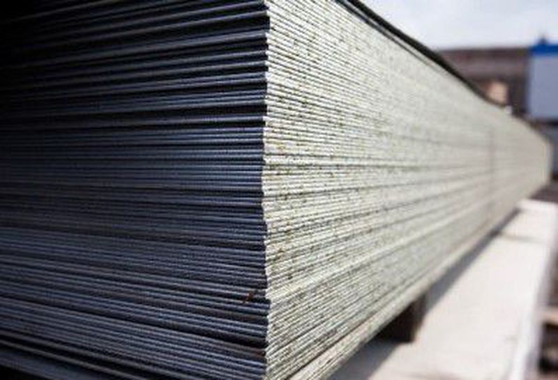 Plat Besi ST 37 / 0,8 x 1200 x 2400 mm