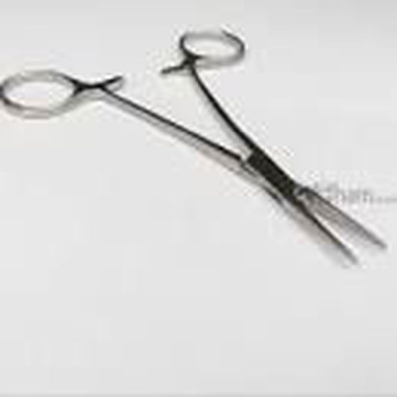 klem arteri 12 cm lengkung dengan gigi 1 x 2 (halstead-mosquito)
