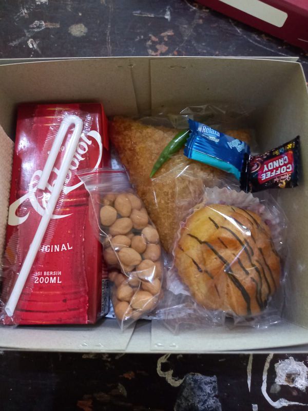 SNACK BOX 11