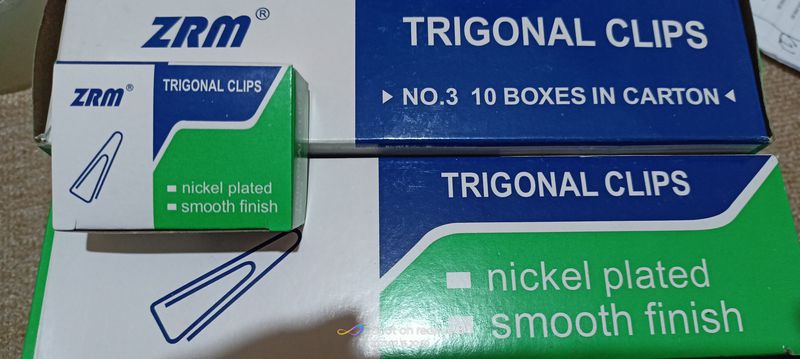 TRIGONAL CLIP / PAPER CLIP SEDANG ZRM