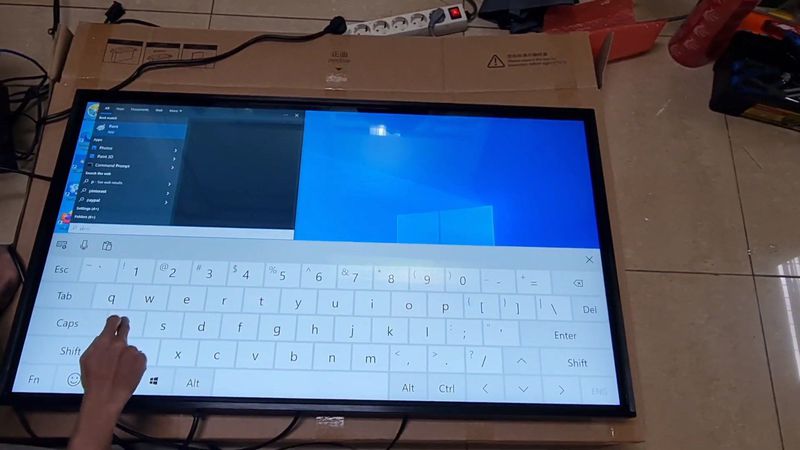 Display Touchscreen 55 Inch