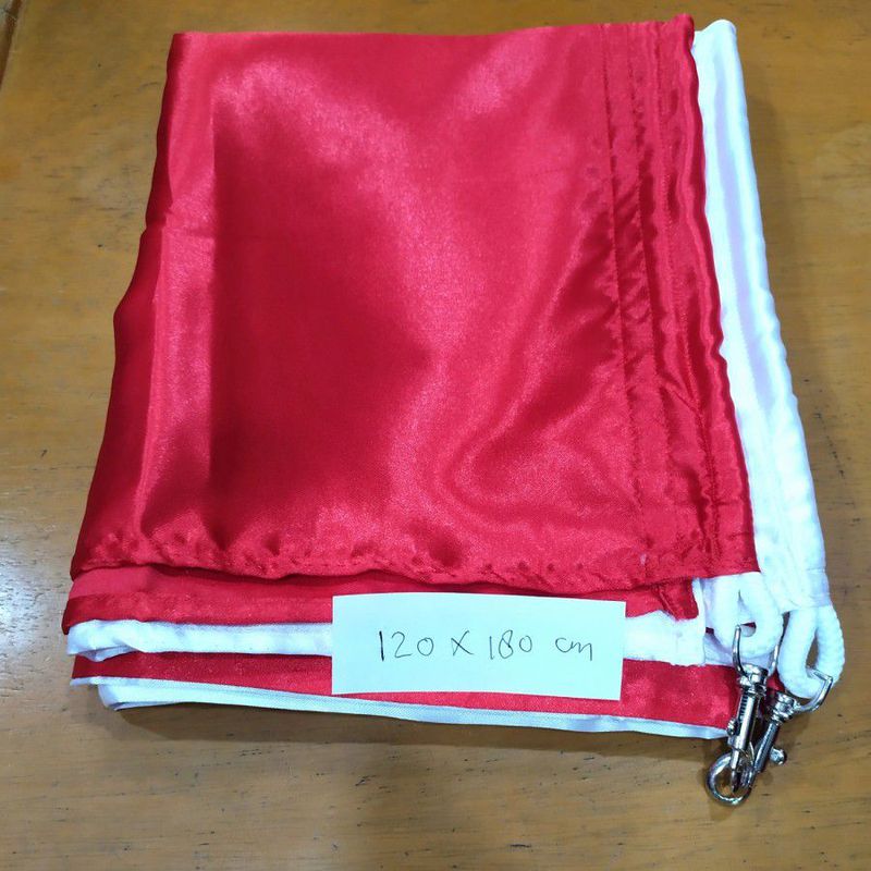 bendera merah putih bahan satin ukuran 120X180 cm pakai pengait