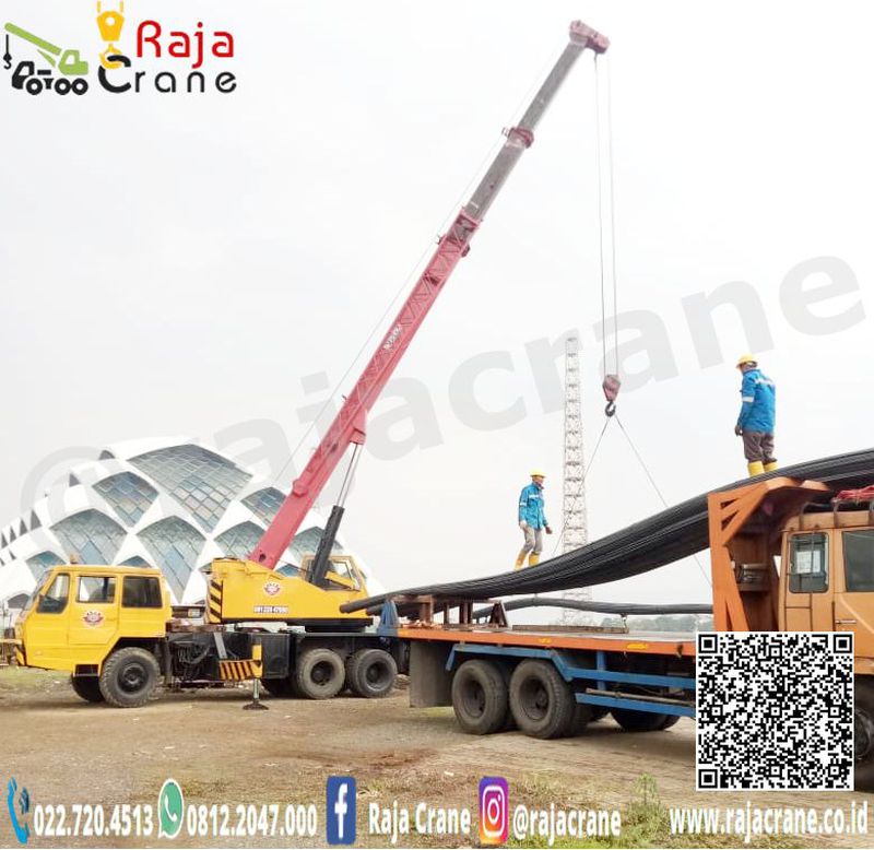 MOBILE CRANE TADANO 20 TON