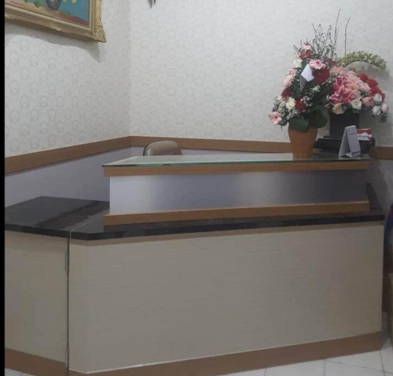 Meja Resepsionis - Custom - Custom