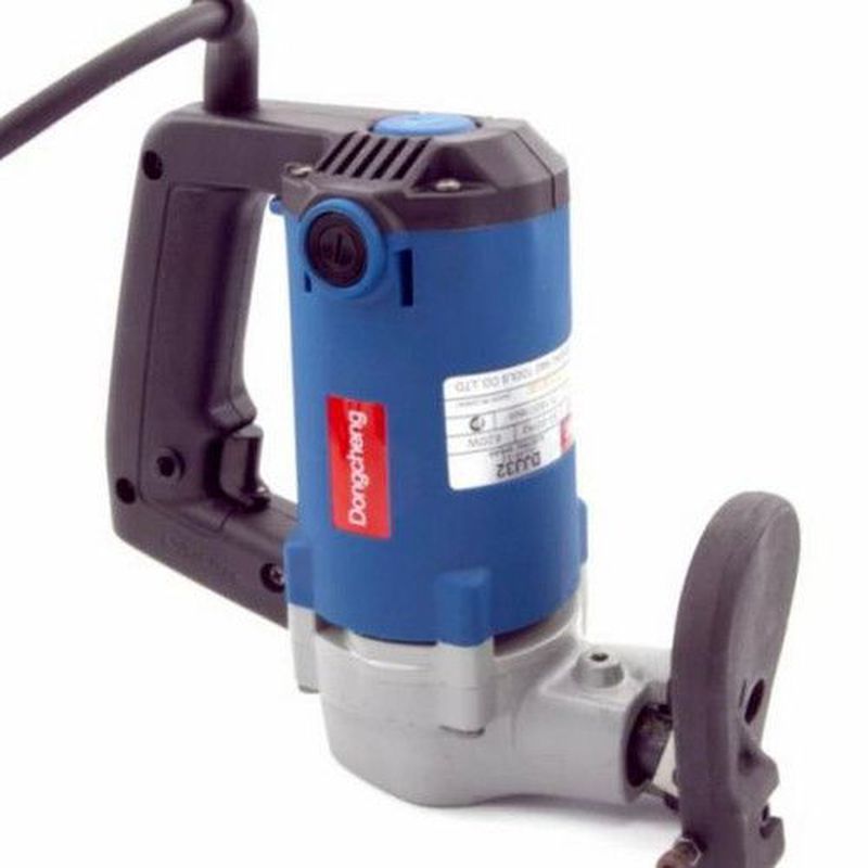 Mesin Potong Plat Besi