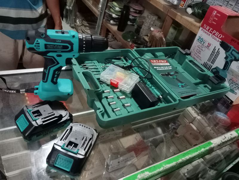 Mesin Bor Tangan
