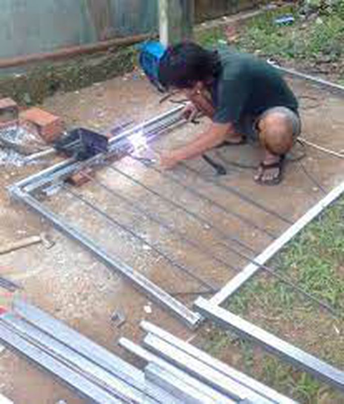 Jasa Pembuatan Trali Besi