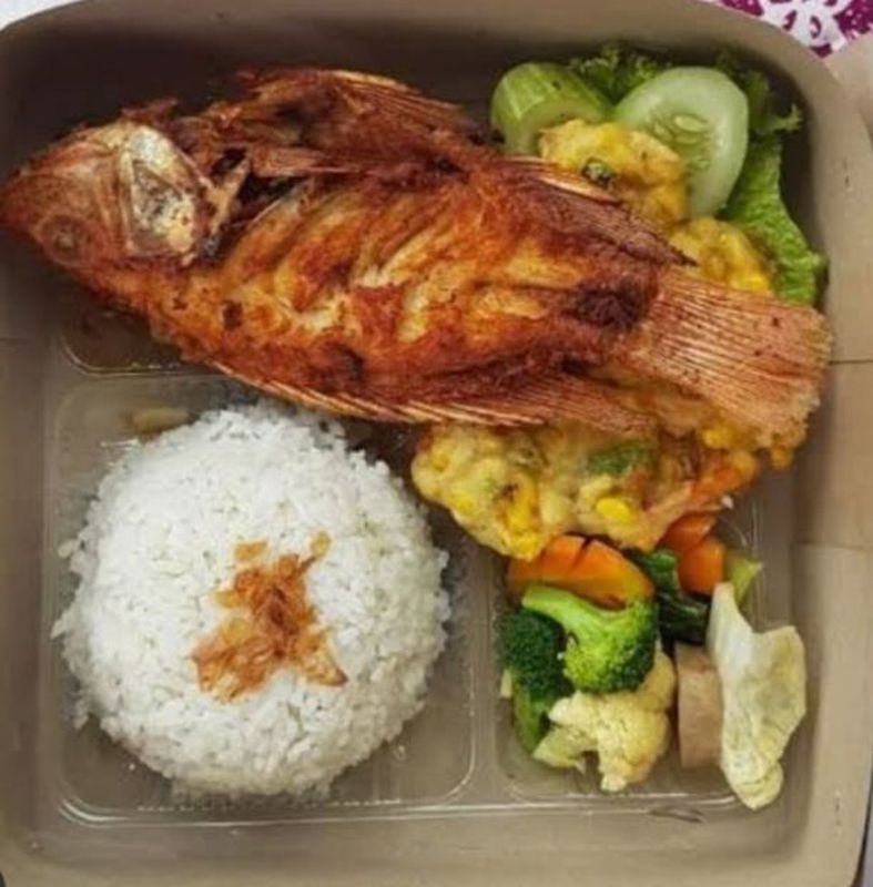 nasi box goreng ikan nila