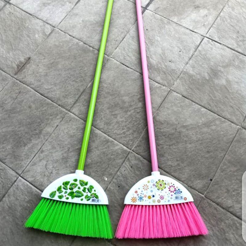 sapu biasa ringan nilon