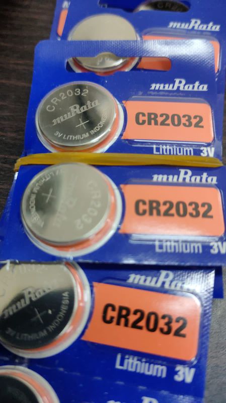 Baterai pipih lithium 3V CR2032