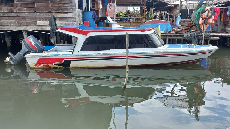 SPEEDBOAT SUMBER REZEKI (SEI. TENAM - BATAM) - BESAR
