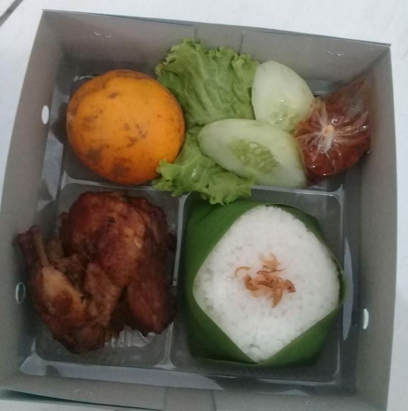 Nasi Box Ayam Bakar