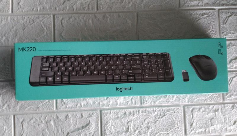 Keyboard Mouse Wireless Logitech Mk220