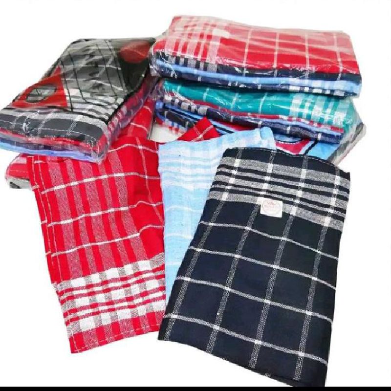 Lap Makan Kotak Kotak Merah