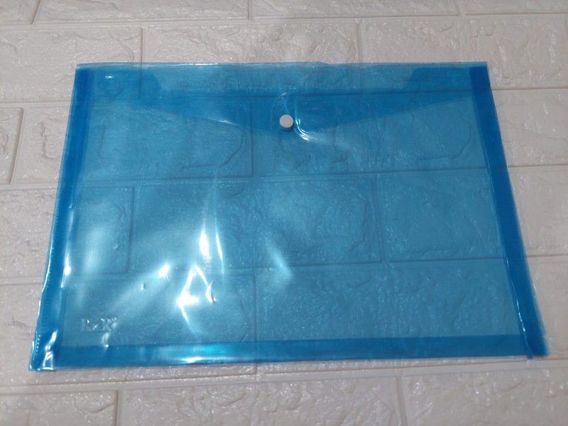 map plastik kancing - Biru