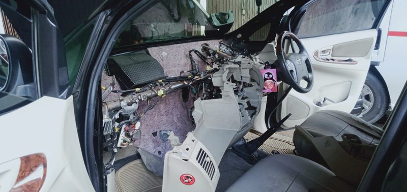 CUCI DAN SERVICE AC INNOVA 2004-2015