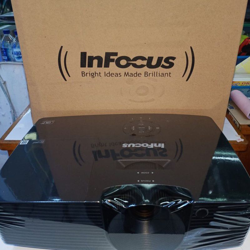 PROYEKTOR INFOKUS IN114XV. HDMI 3800 ANSILUMEN