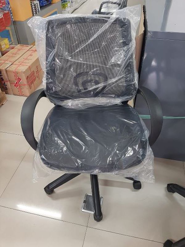 Kursi Putar Savello Omega G - Hitam