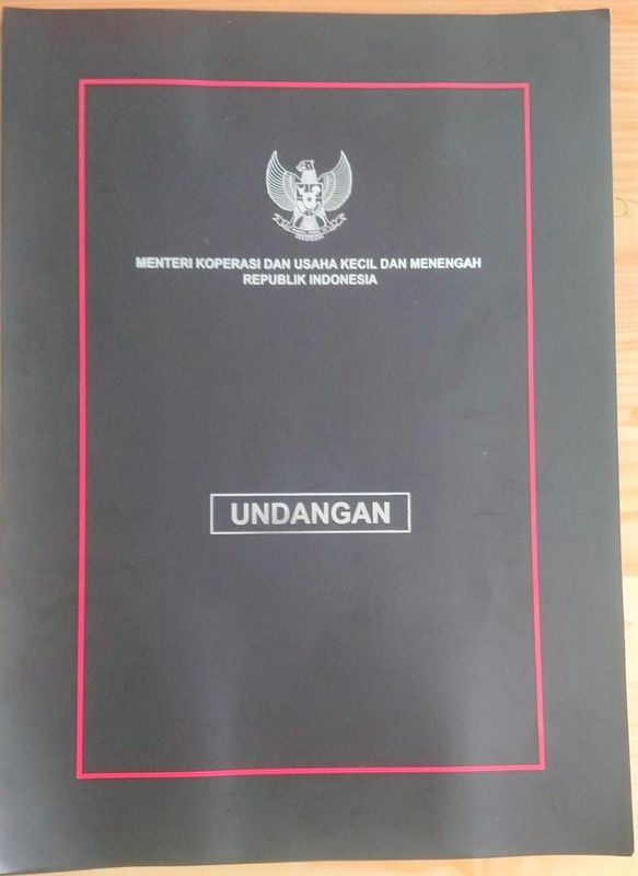 Map Menteri Warna Hitam Untuk Undangan