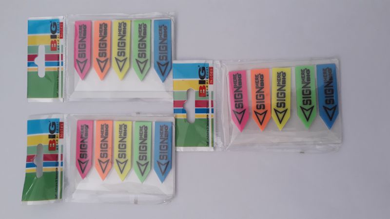 STICKY NOTES SIGN HERE BIG