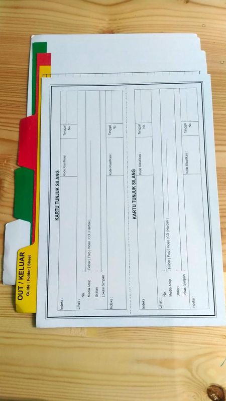 Cetak Pembatas Arsip 5 Warna