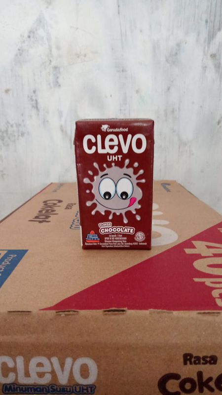 Clevo Susu UHT - Susu Kotak Instan