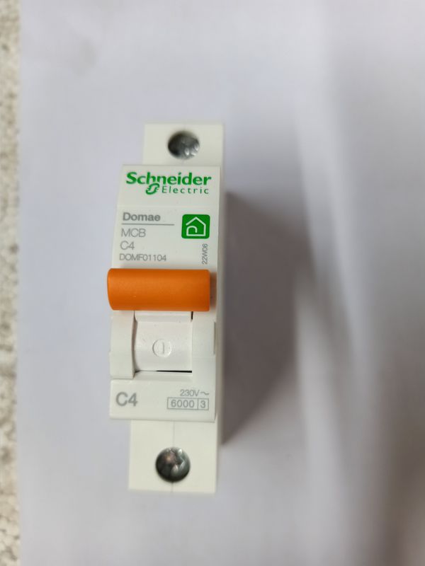 MCB Schneider Listrik Mg Domae 1 phase 4,5 Ka(kap. 4 Ampere(hspk/asb)
