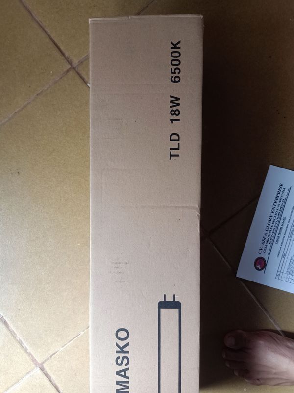 Lampu Listrik (Bola lampu TL 18 Watt)