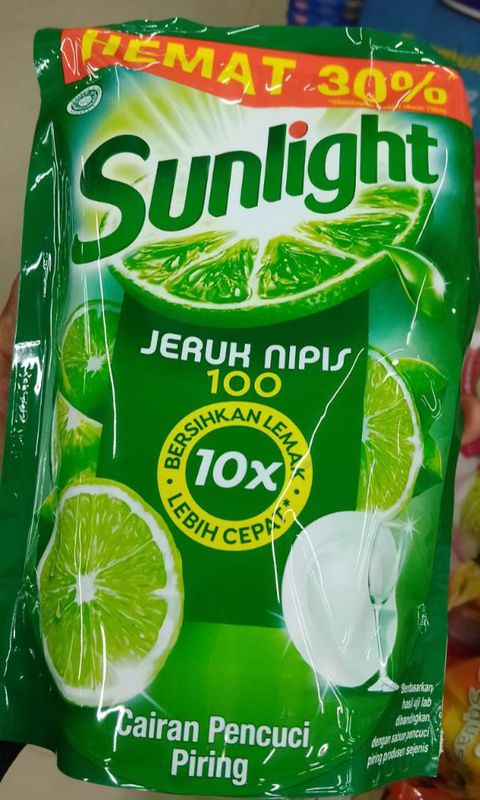 SUNLIGHT PENCUCI PIRING