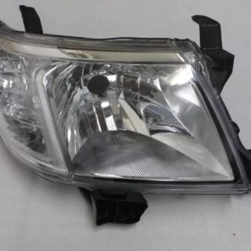 Head Lamp Hilux