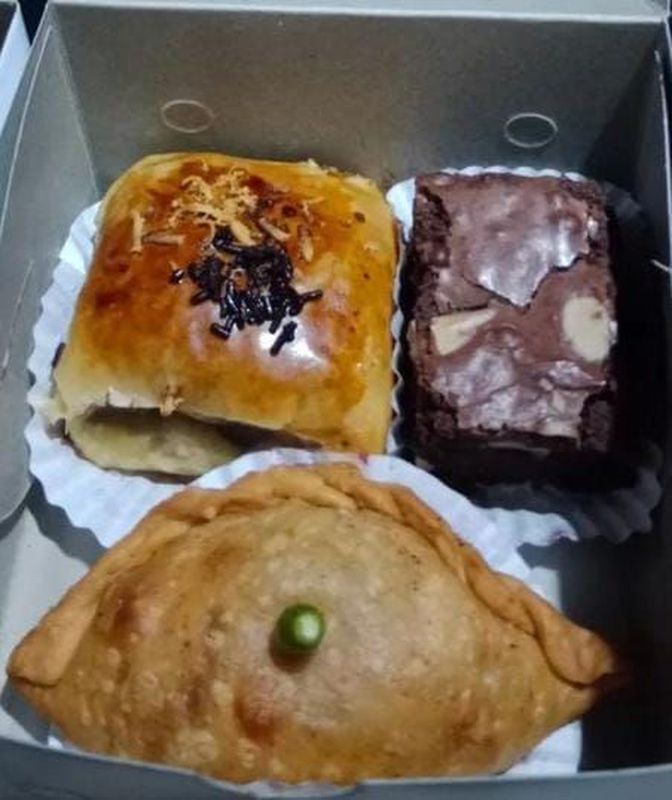 Snack Box isi 3 Kue