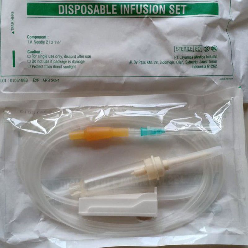 Infus Set Dewasa