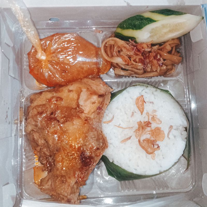 NASI KOTAK AYAM LODHO - AirMineral