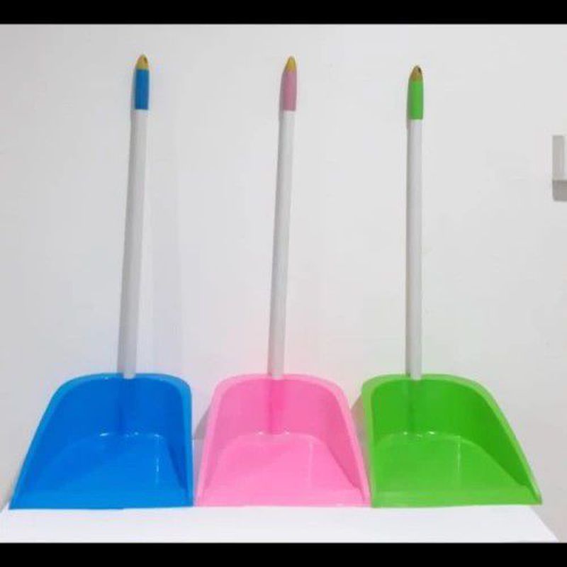 Pengki plastik