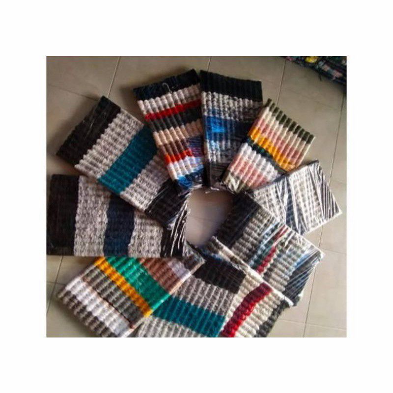 Keset Injak Bahan Rajut