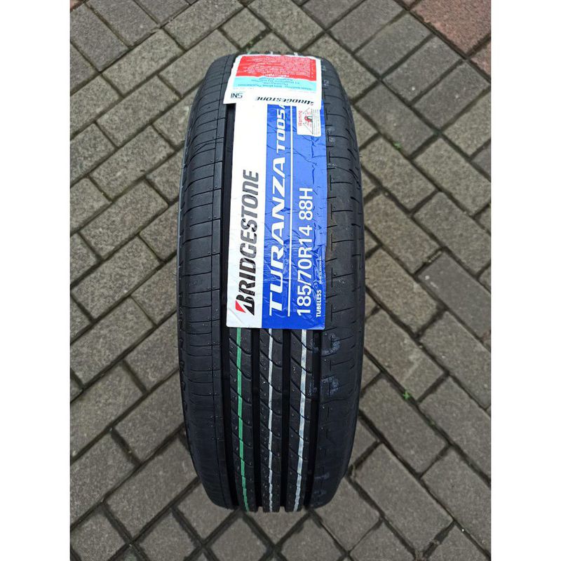 Ban Mobilmerek : Bridegestonetipe : Turanza T005AUkuran 185/70 R14