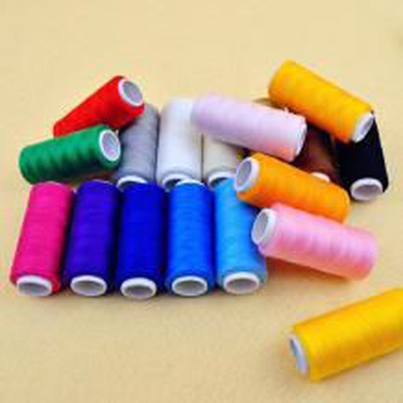 Benang Jahit Roll Kecil Merah Maroon