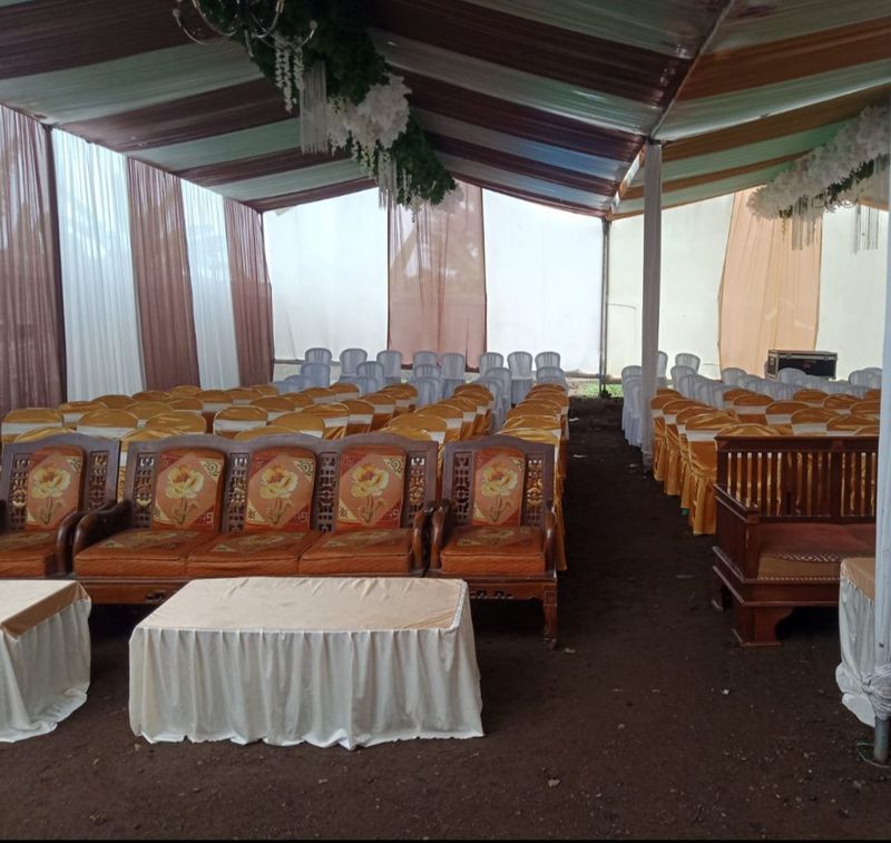 Terop dan Perlengkapannya