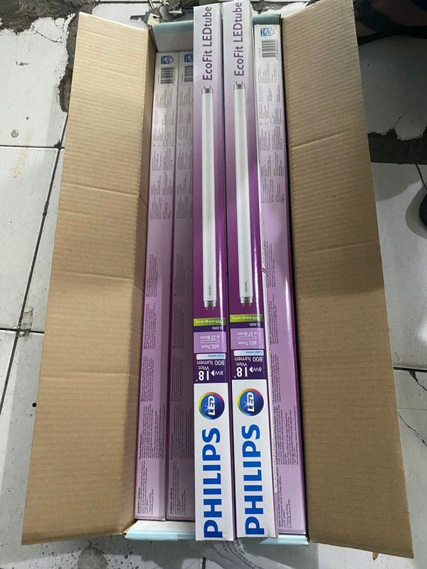 Philips TL Led Tube T8 8w 60cm Putih 6500K