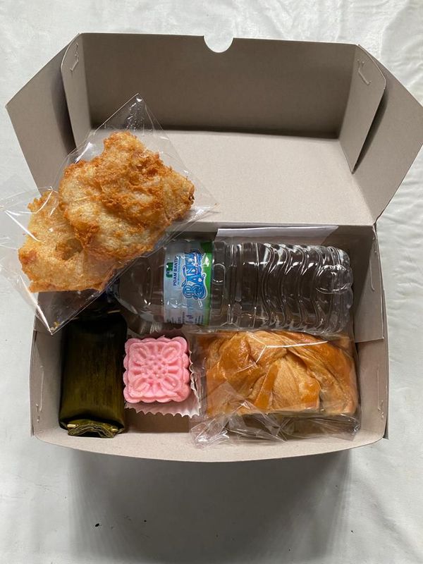 Snack Box Manis & gurih 4 varian