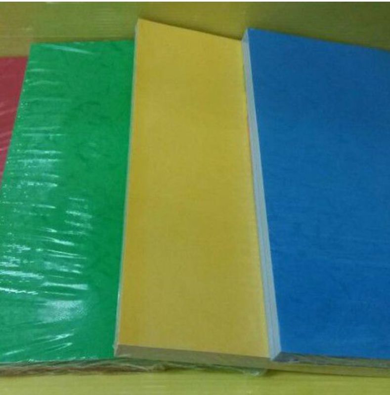 Kertas jilid cover warna