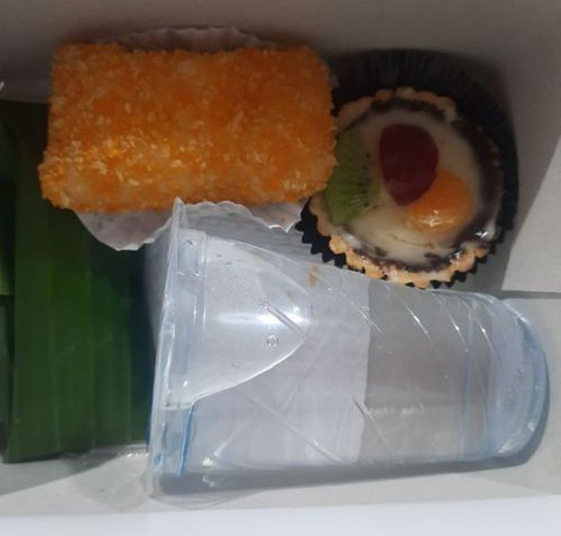snack box isi 3