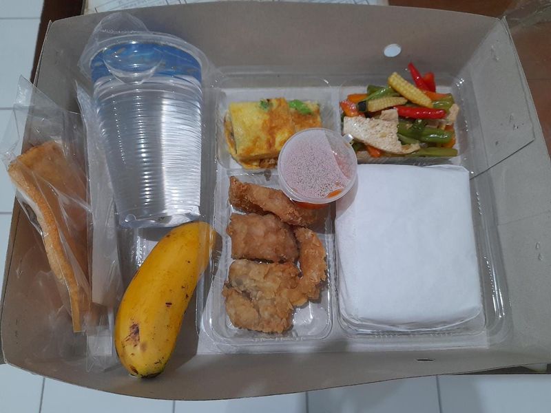 Paket Nasi Box dan Snack Box Varian R14