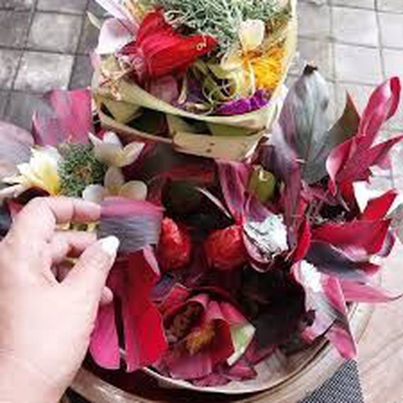 Tebasan tumpeng barak