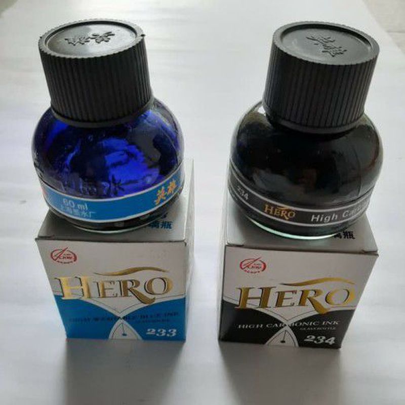 Tinta Stempel Hero Blue